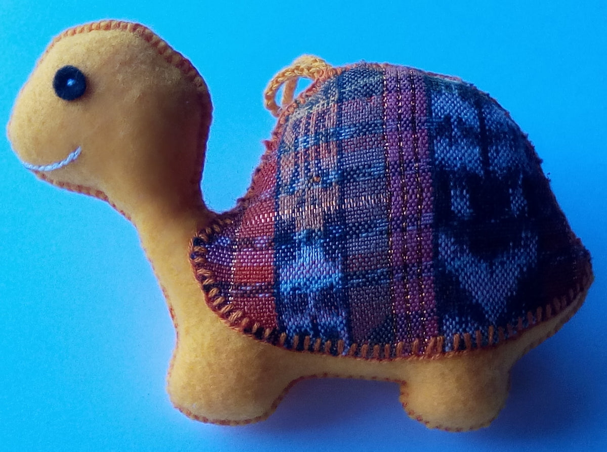 Turtle – Resilient Threads Guatemala